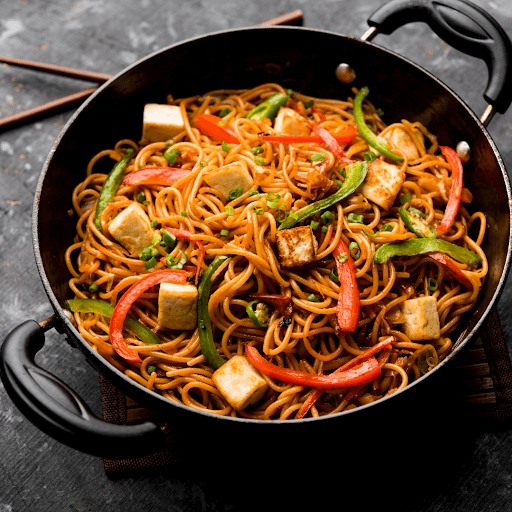 Wok Magic: Exploring Indo-Chinese Delights in the Winter Wonderland